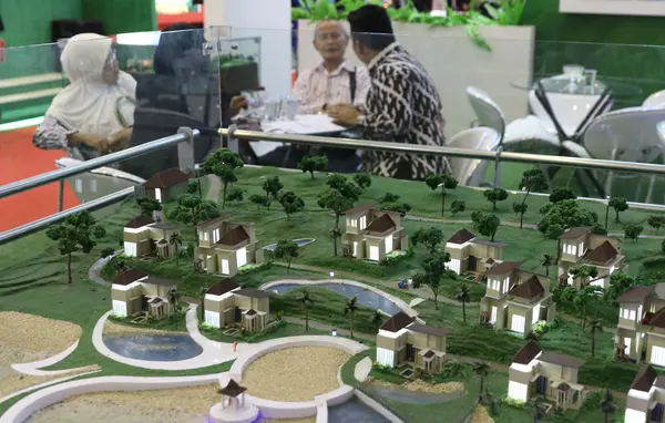 Mengenal Fungsi SUTET: Apa Fungsi dari SUTET dan Manfaatnya bagi ...