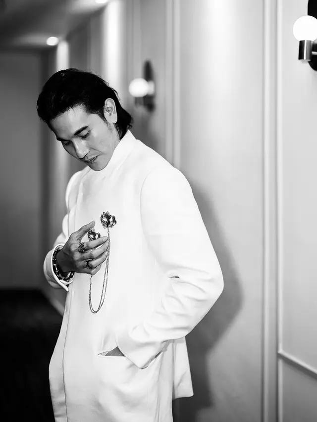 Perjuangan Vino G Bastian Jadi Buya Hamka, Tetap Sulit Meski Pernah ...