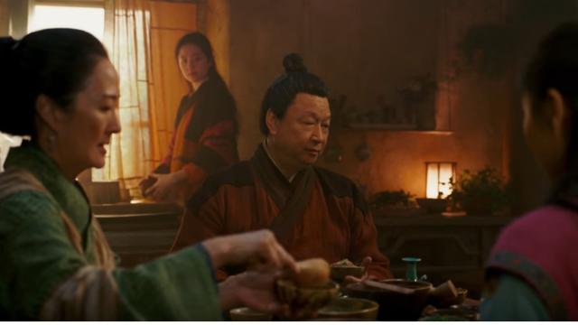 5 Perbandingan Visual Mulan Versi Live Action dan Animasi - ShowBiz Liputan6.com