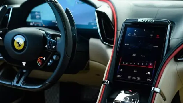 Bekerja Sama dengan Samsung, Supercar Ferrari Generasi Terbaru Bakal ...