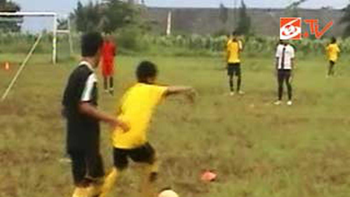 Anak Rajin Main Bola Lebih Bersemangat - Health Liputan6.com