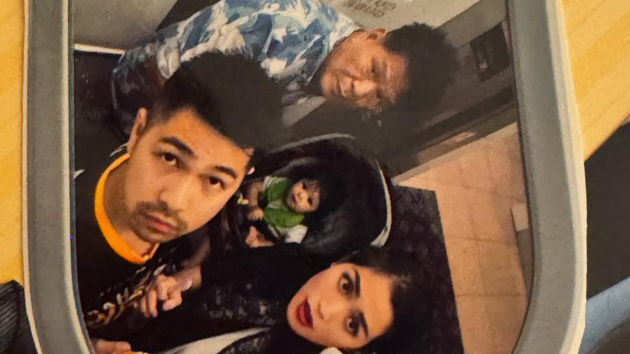 6 Potret Kenangan Ayah Jessica Iskandar dari Makan Bareng Hingga Momong ...