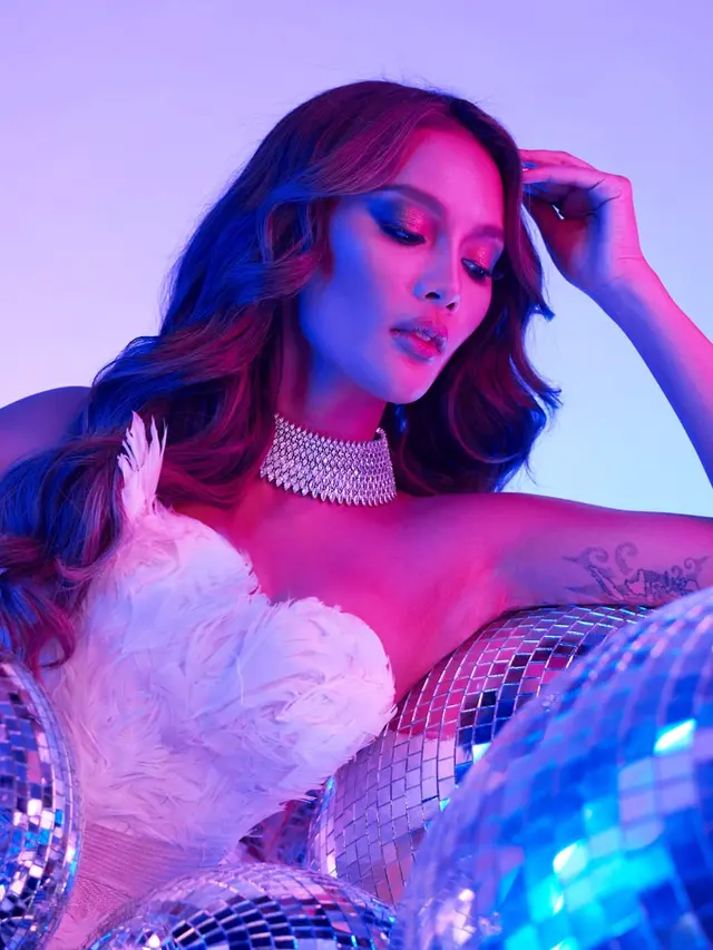 Erika Carlina Ketempelan Lelembut akibat Adegan Berani di Lokasi Pabrik Gula, Syuting Libur 1 ...