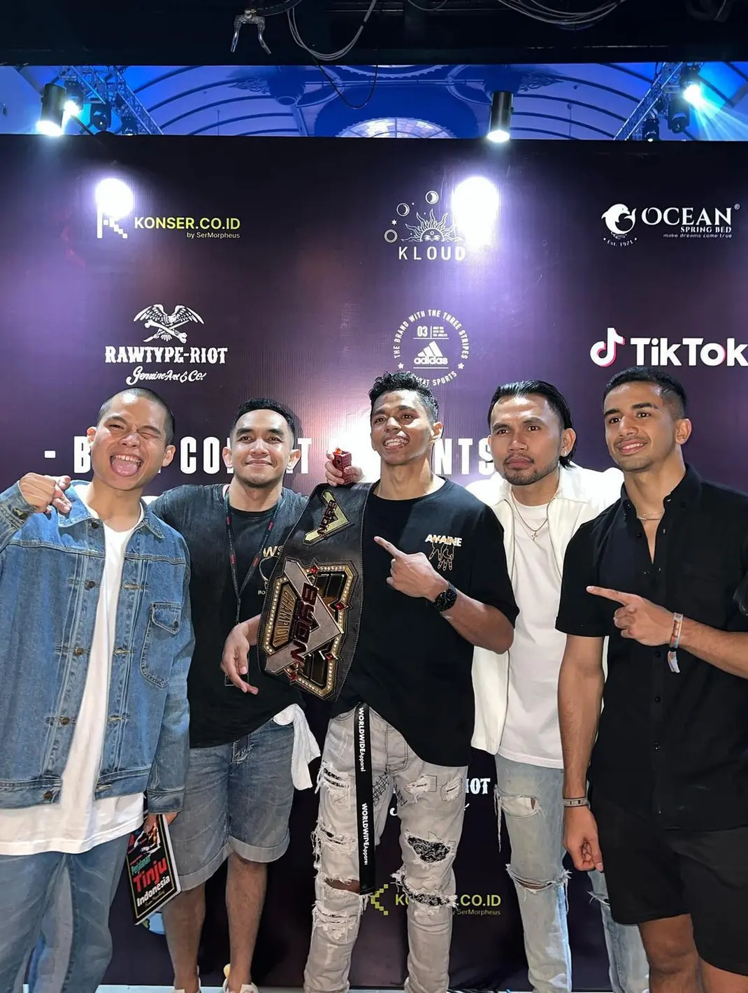 Tumbangkan Paris Pernandes, 6 Potret Kemenangan Jekson Karmela di BYON Combat Vol. 1 - Photo ...