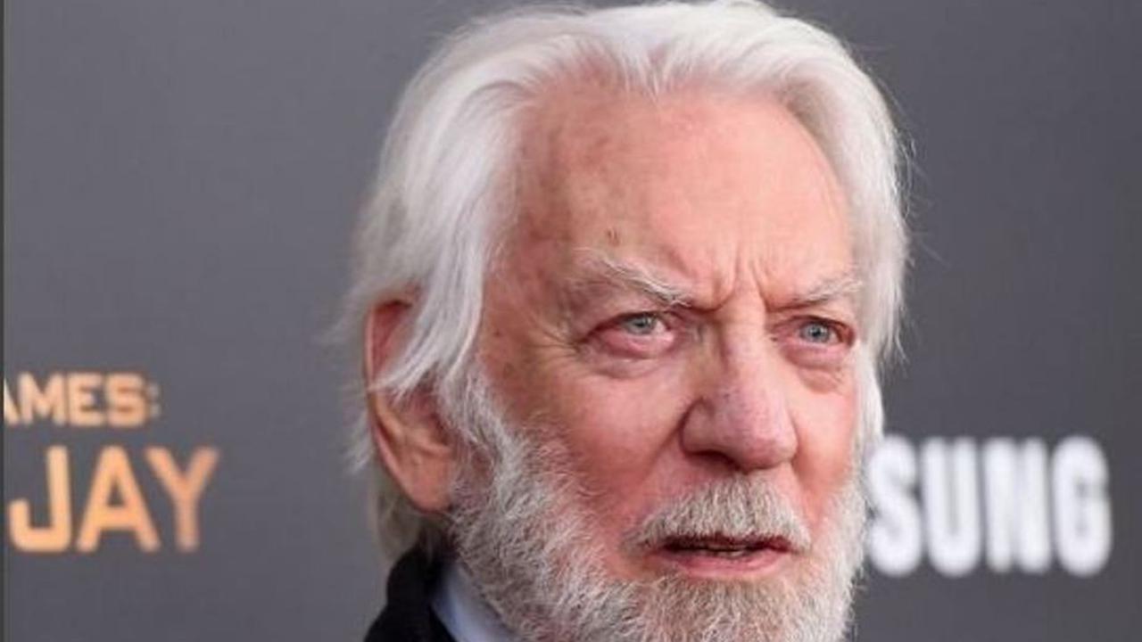 Profil Donald Sutherland, Sang Presiden Snow Hunger Games yang ...