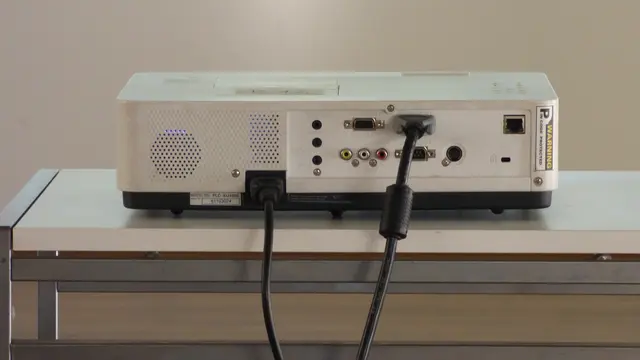 Fungsi Kabel HDMI to VGA, Bikin Makin Efisien - Hot Liputan6.com