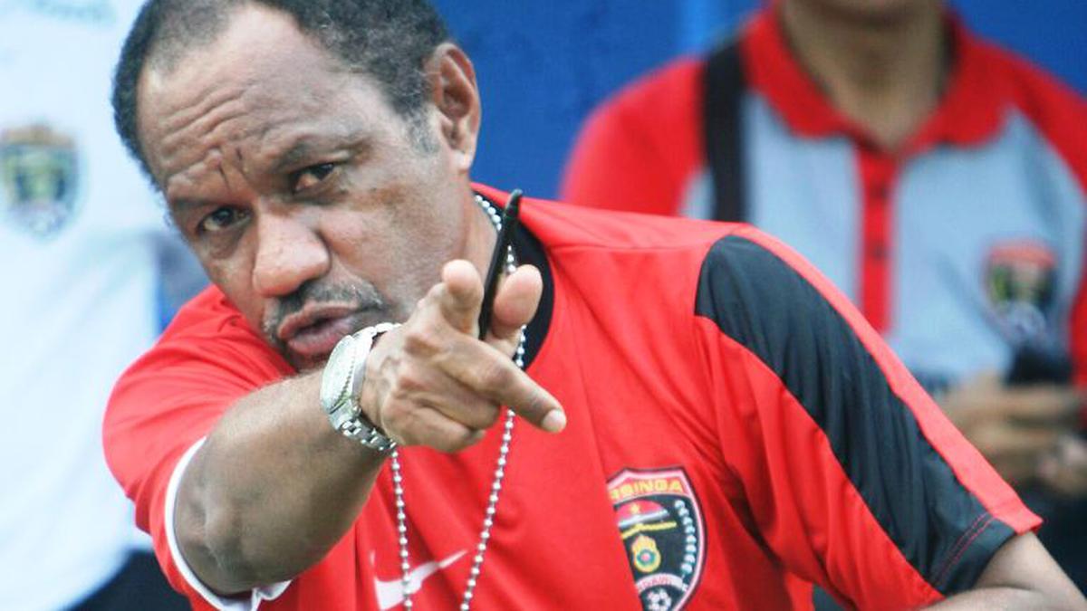 2 Legenda Beda Generasi Tangani Tim Papua di Piala Bung Karno ...