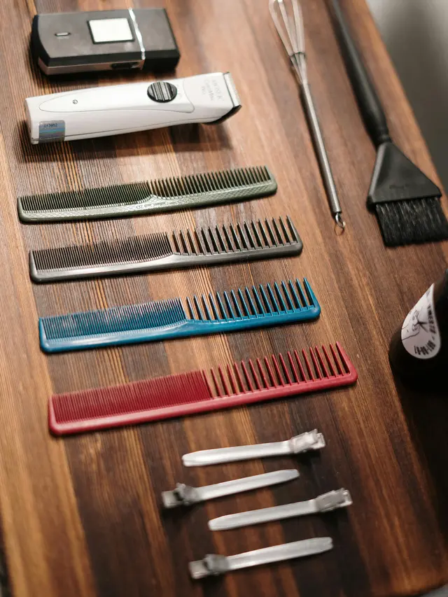 Mengenal Jenis Sisir Rambut dan Kegunaannya - Beauty Fimela.com