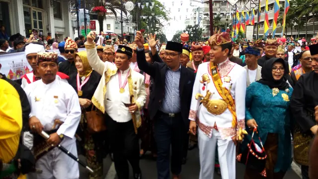 Keberagaman dan Semangat KAA Bandung di Karnaval Asia Afrika - Regional Liputan6.com