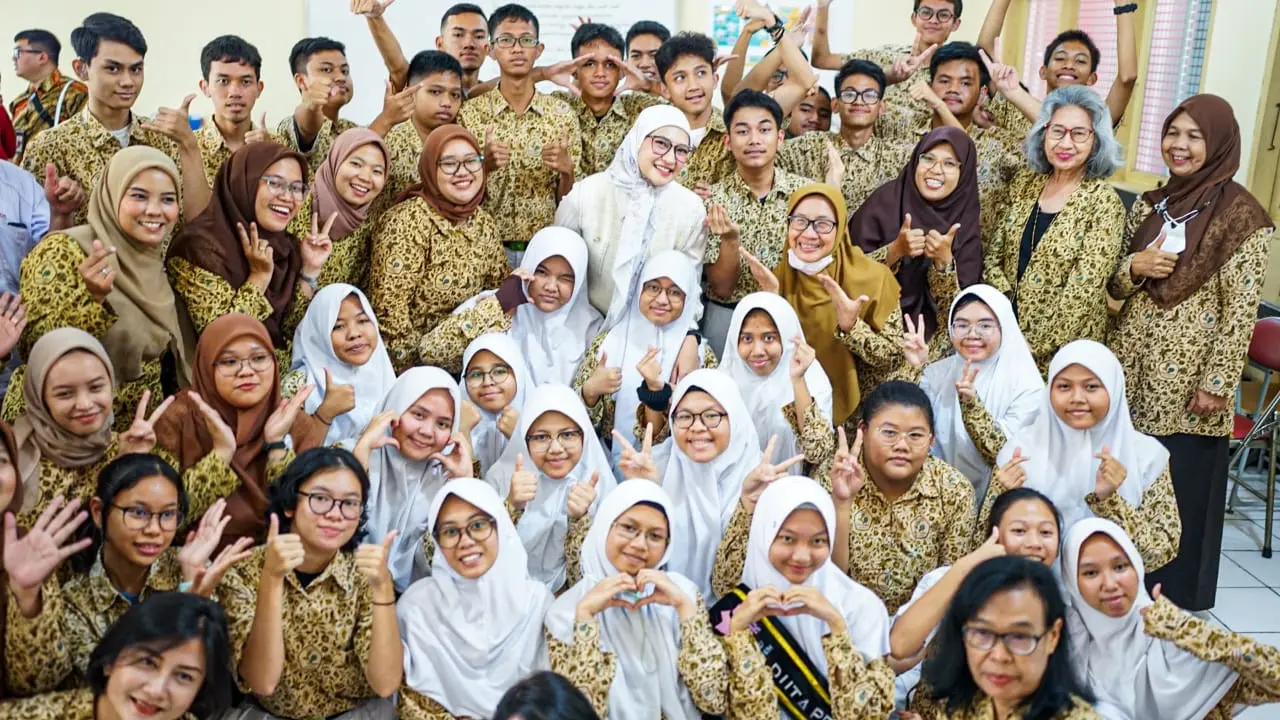 Curhat Guru SLB pada Angkie Yudistia: Kualitas dan Jumlah Pengajar ...