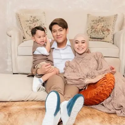 Pancaran Aura Duo Bumil Lesti Kejora-Nagita Slavina Lewat Polesan ...