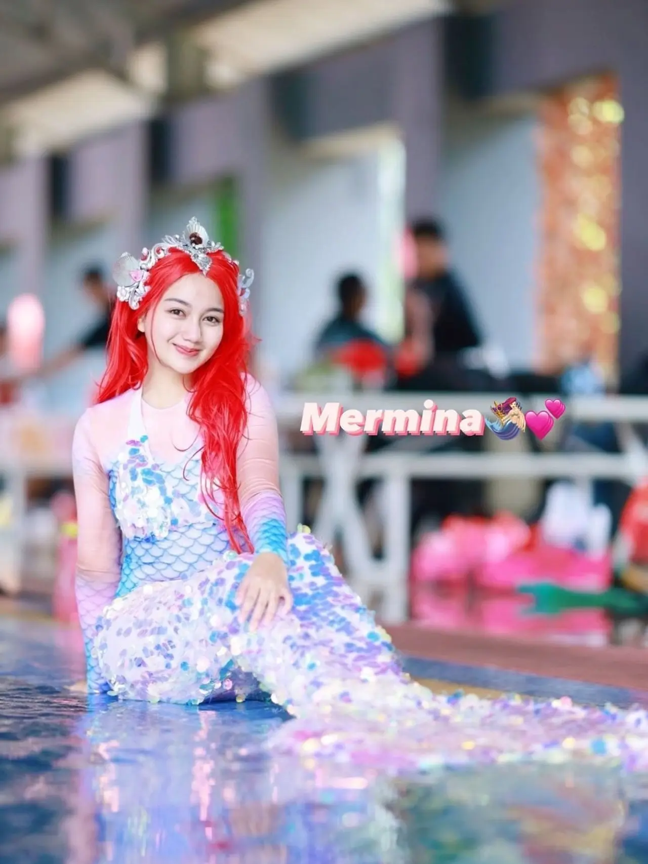 6 Artis Ini Kursus Mermaid, Karen Vendela dan Ria Ricis Dapat Lisensi ...