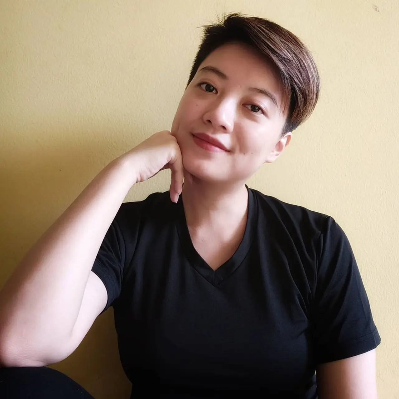 7 Potret Leony Vitria di Dalam Rumah, Sederhana Namun Penuh Keceriaan ...