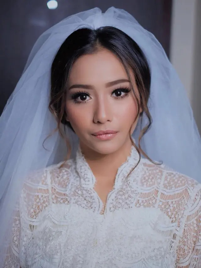 Adzana Bing Slamet Melahirkan Jelang Pergantian Tahun Baru 2020 ...