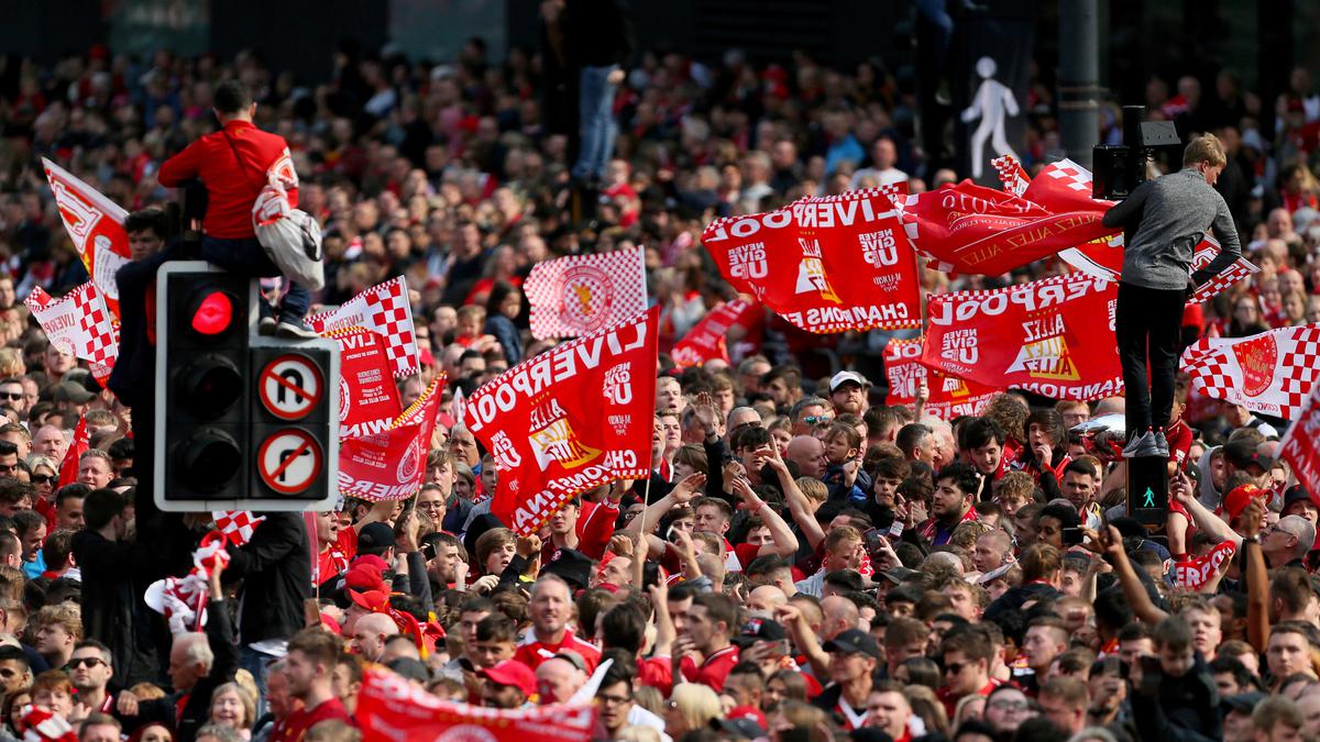 Liverpool Memuncaki Daftar Suporter Paling Seksi di Premier League ...
