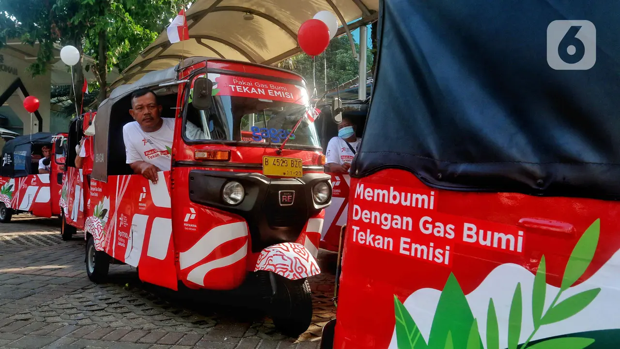 Peringat HUT RI ke-78, PGN Beri Diskon Bajaj Bahan Bakar Gas - Bisnis ...