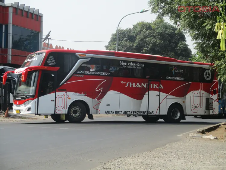 10 Potret Jetbus dari Generasi ke Generasi - Galeri Otosia.com