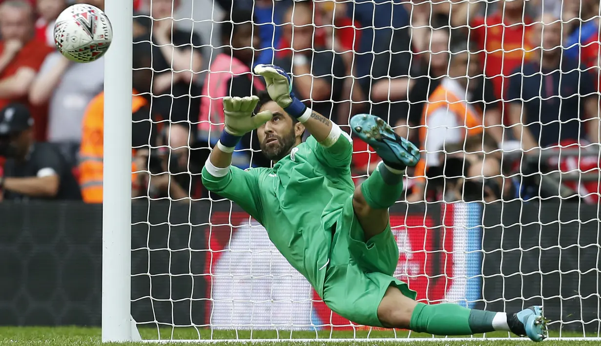 Foto: Barisan 5 Kiper Ini Jadi Bayang-bayang Ederson Moraes yang Tak ...