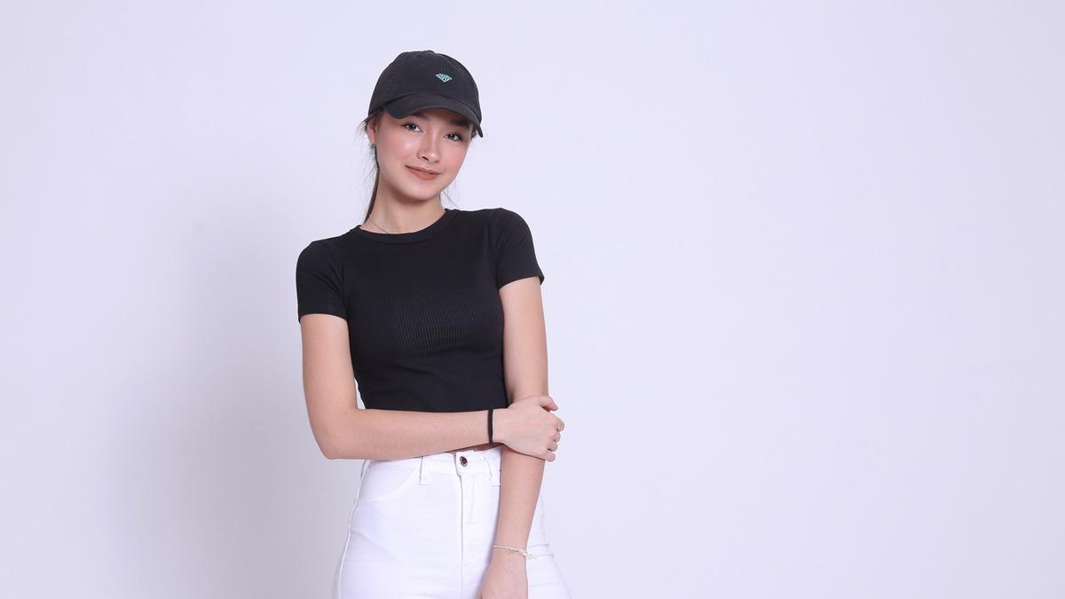 Pengalaman Horor Pertama Caitlin Halderman di Film DreadOut ...