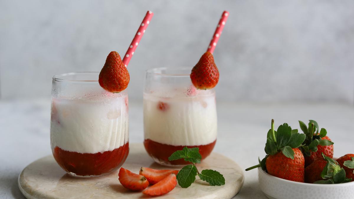 Resep Susu Strawberry Ala Korea yang Manis dan Segar