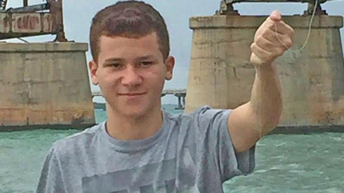 Amoeba Gerogoti Otak, Sebastian DeLeon Berhasil Bertahan Hidup - Lifestyle Fimela.com