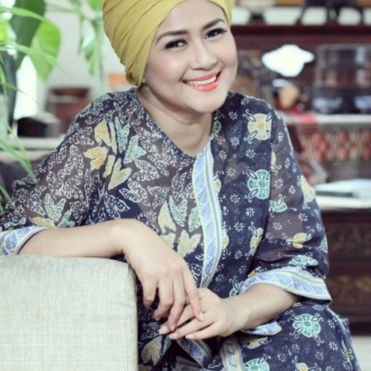 7 Perjalanan Karier Ria Irawan, dari Figuran hingga Sutradara Videoklip ...