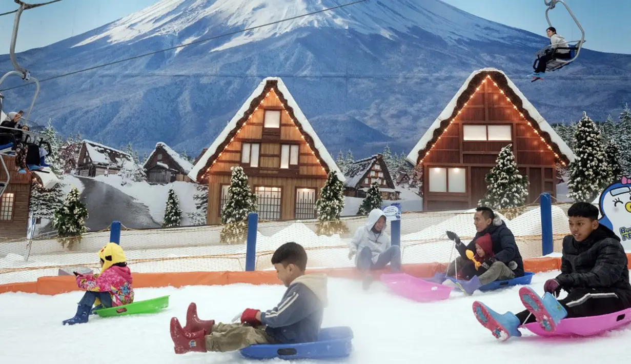 Libur Natal dan Tahun Baru, Yuk Nikmati Taman Salju Bertema Jepang di ...