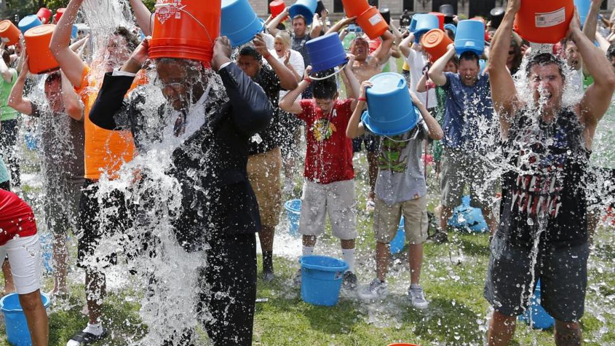 5 Fakta Penyakit ALS di Balik Tren Tantangan Mandi Es - Health Liputan6.com