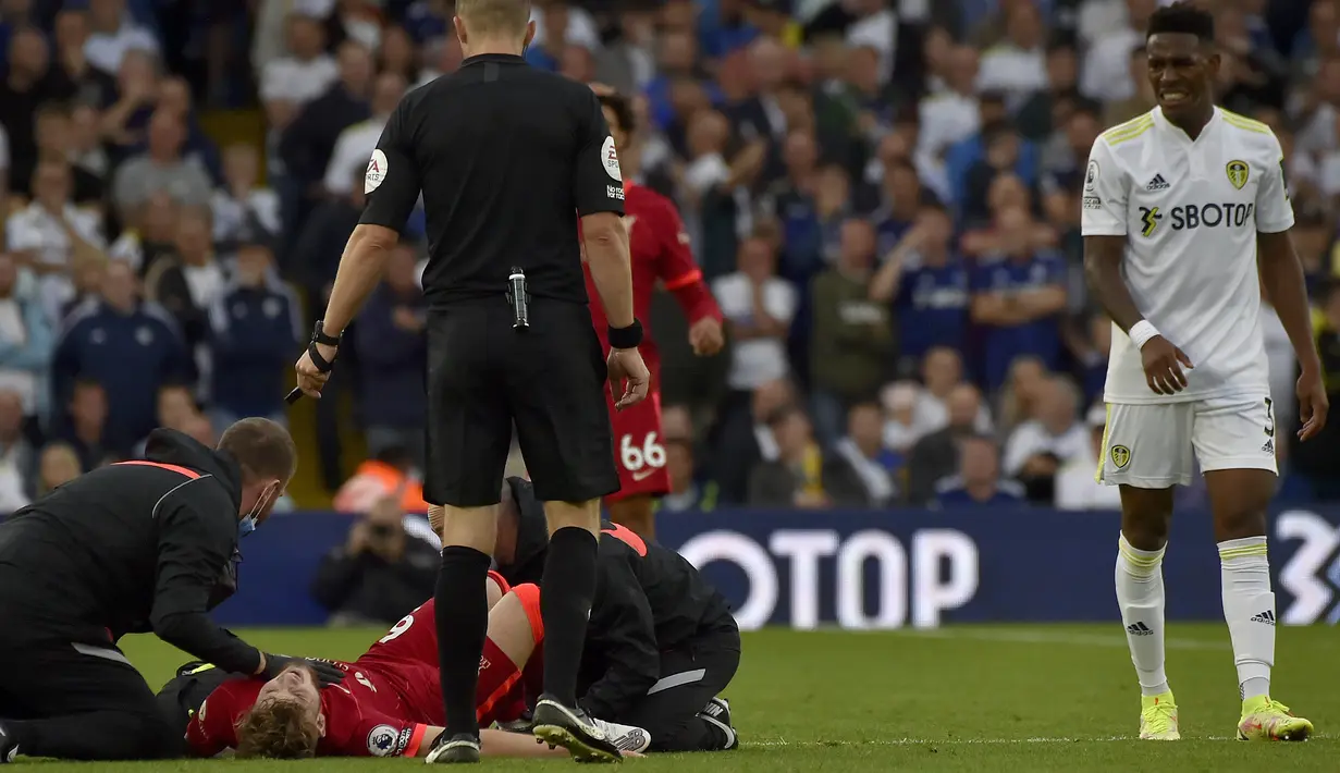 FOTO: Momen Cedera Parah Harvey Elliott di Laga Leeds United vs ...
