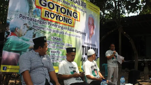 Tebar Kebaikan, Santri Dukung Ganjar Beri Bantuan Penerangan Jalan ...