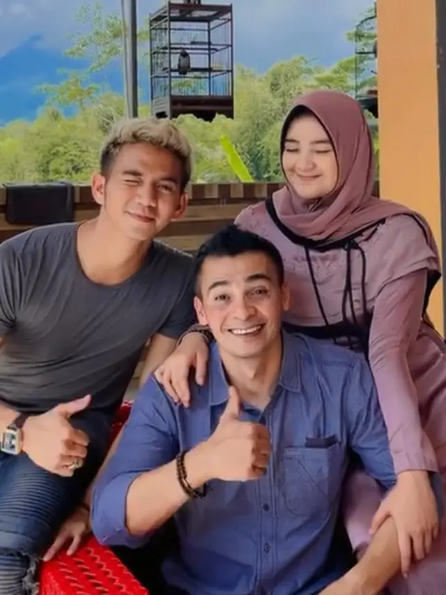 6 Potret Kedekatan Ridho DA dan Calon Ayah Mertua, Kompak Nge-gym Bareng - Hot Liputan6.com