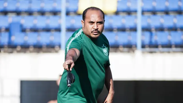 Cerita Perjalanan Imran Nahumarury: Persikota Jadi Batu Loncatan ...