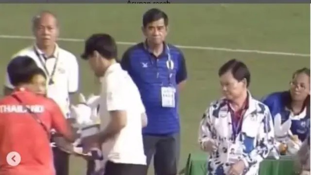 Kalah dari Timnas Indonesia, Pemain Thailand Buang Medali Perak dan ...