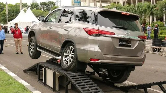Macam dan Fungsi Sistem Penggerak Roda - Otomotif Liputan6.com