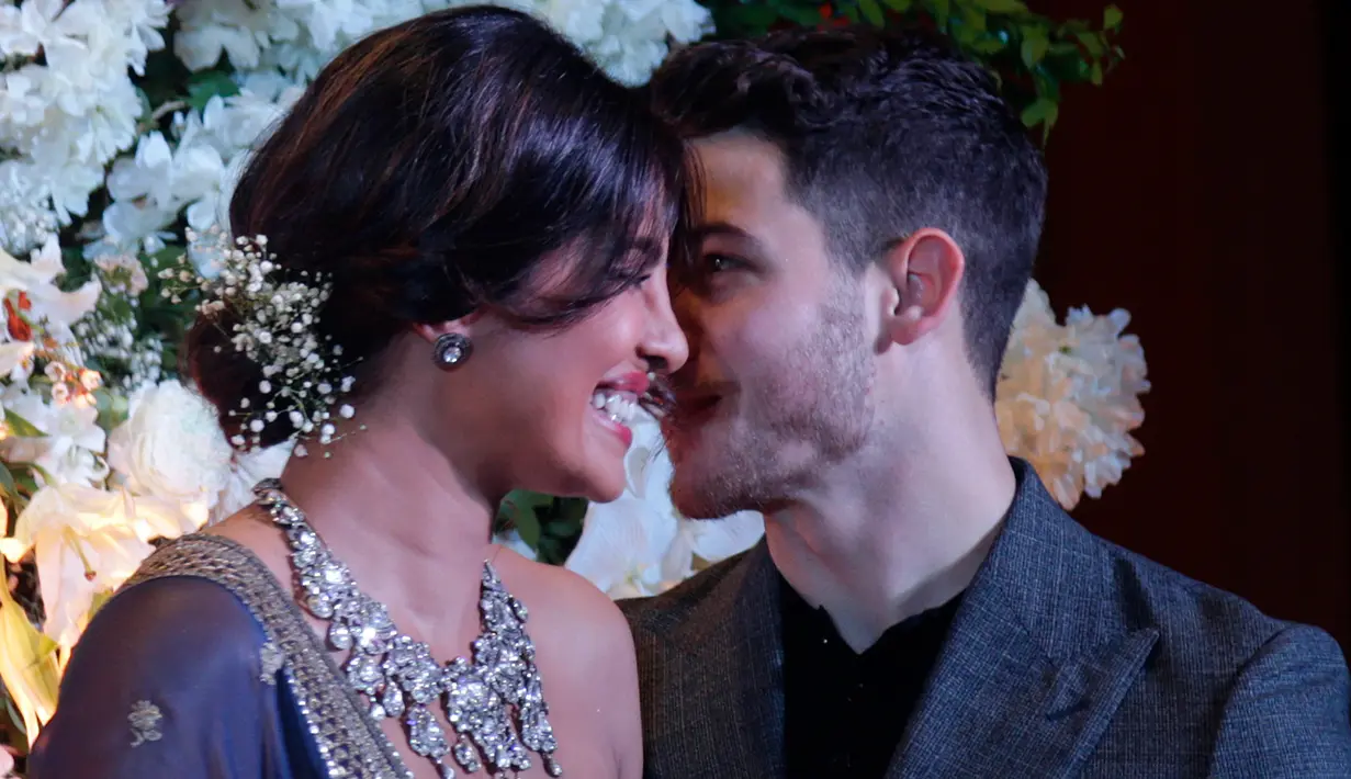 FOTO: Potret Resepsi Kedua Priyanka Chopra dan Nick Jonas - Foto ...