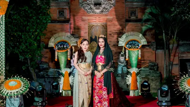 Selebgram Putri Permata Dapat Pujian Princess of Bahrain - ShowBiz ...