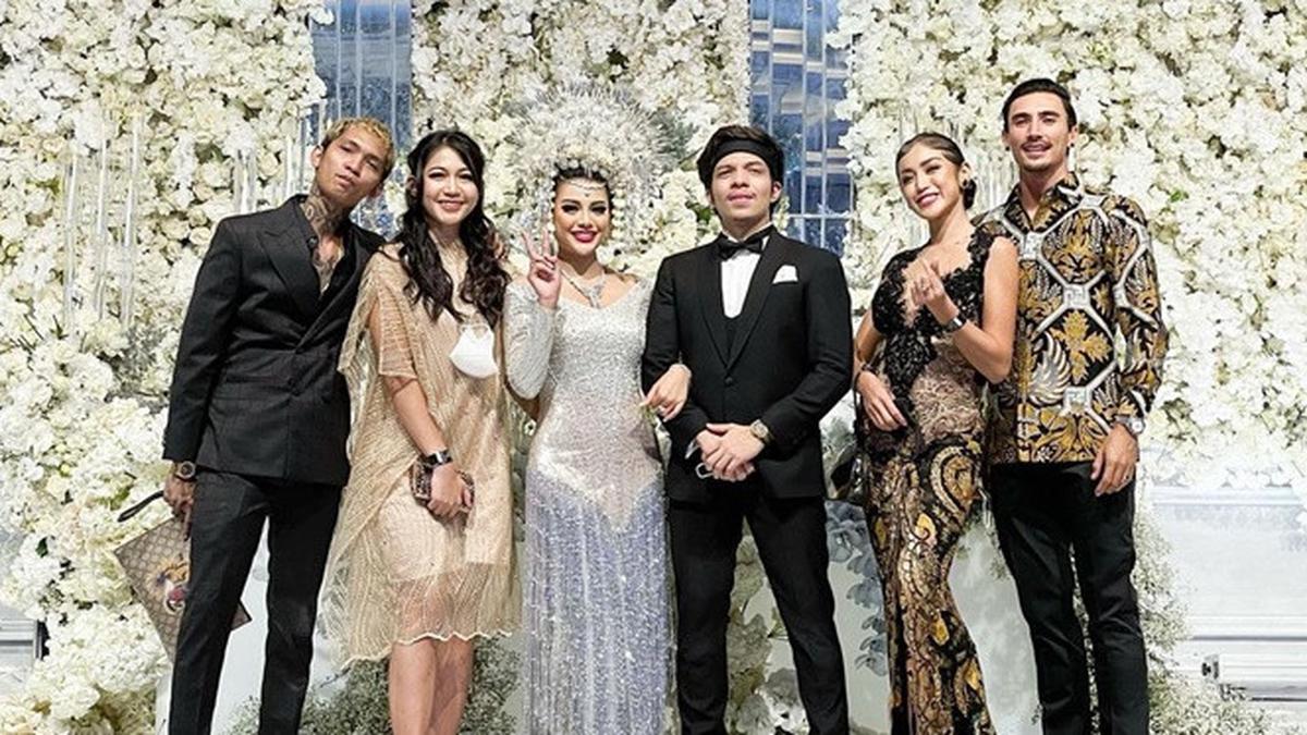 6 Potret Kebersamaan Jessica Iskandar dan Vincent Verhaag di Pernikahan ...