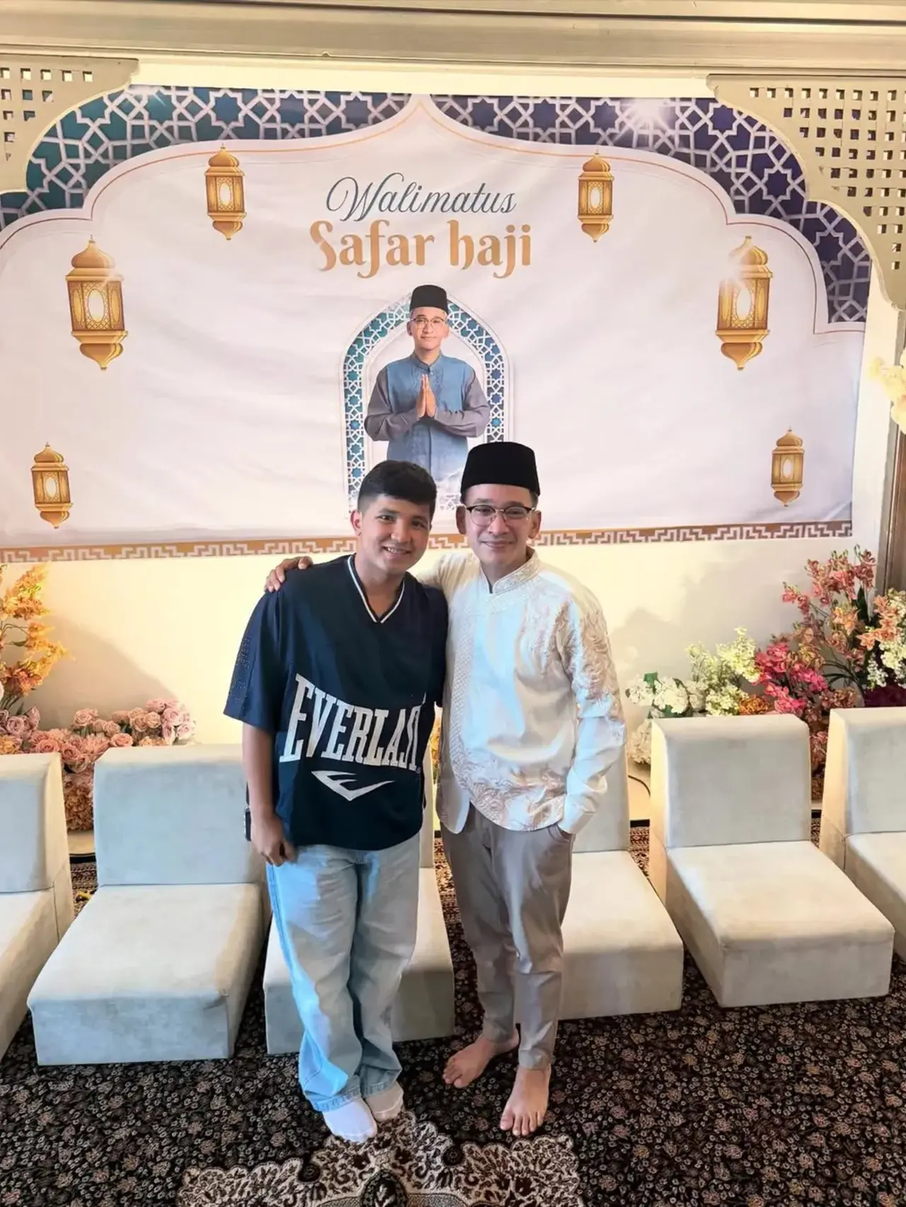 10 Potret Ruben Onsu Walimatus Safar Haji, Siap Berangkat Usai 3 Bulan Mualaf - ShowBiz Liputan6.com