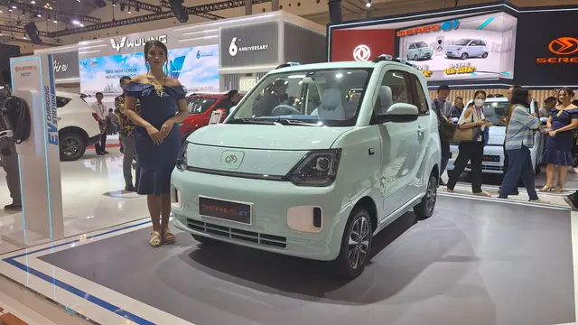Debut di GIIAS 2023, Mobil Listrik Mungil Seres E1 Dibanderol Mulai Rp ...