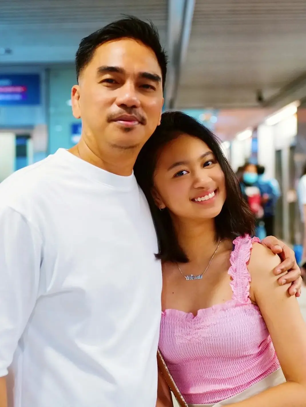 Sibuk Bersama Ungu, Enda Sampai Dipanggil Om oleh Anaknya - Photo ...