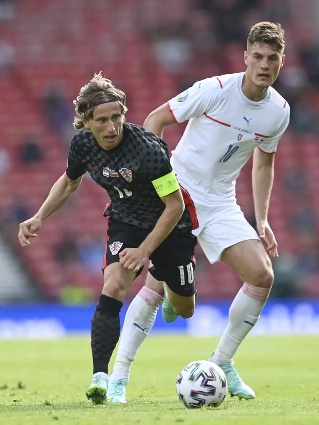 5 Alasan Chelsea Wajib Bungkus Patrik Schick Setelah Mentok dengan ...