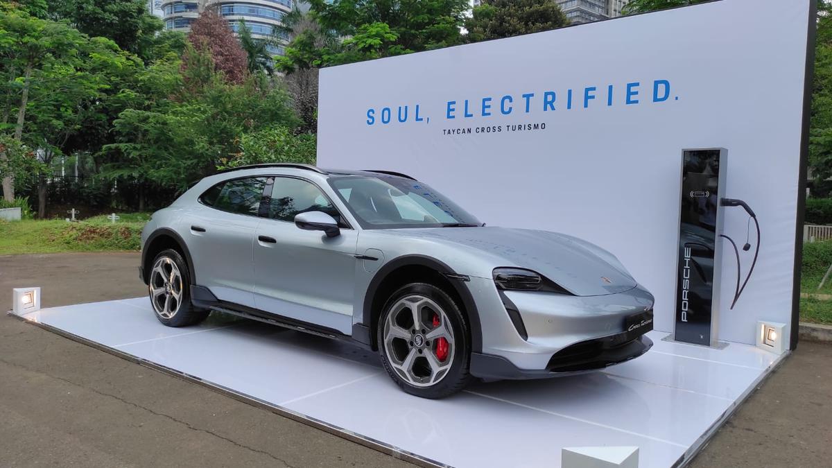 Top 3: Mobil Listrik Banyak Peminatnya dan Sanksi Uji Emisi - Otomotif ...