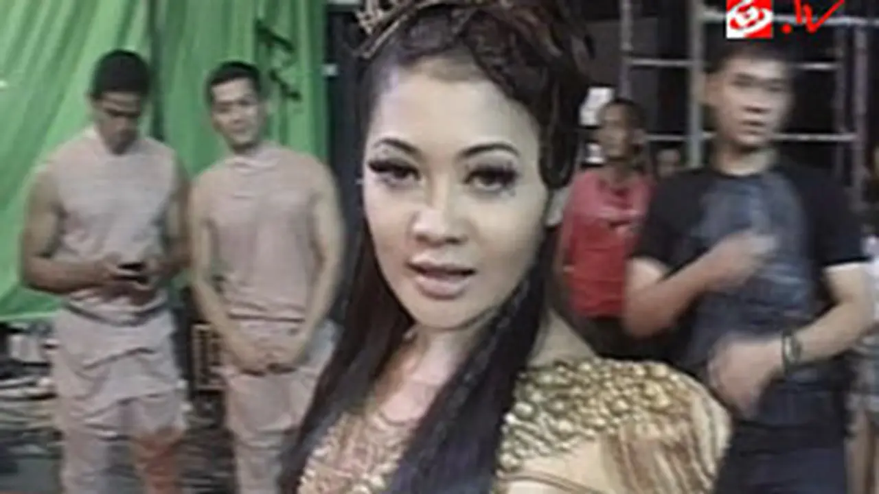 Indah Dewi Pertiwi: Gerakkan Badanmu - ShowBiz Liputan6.com