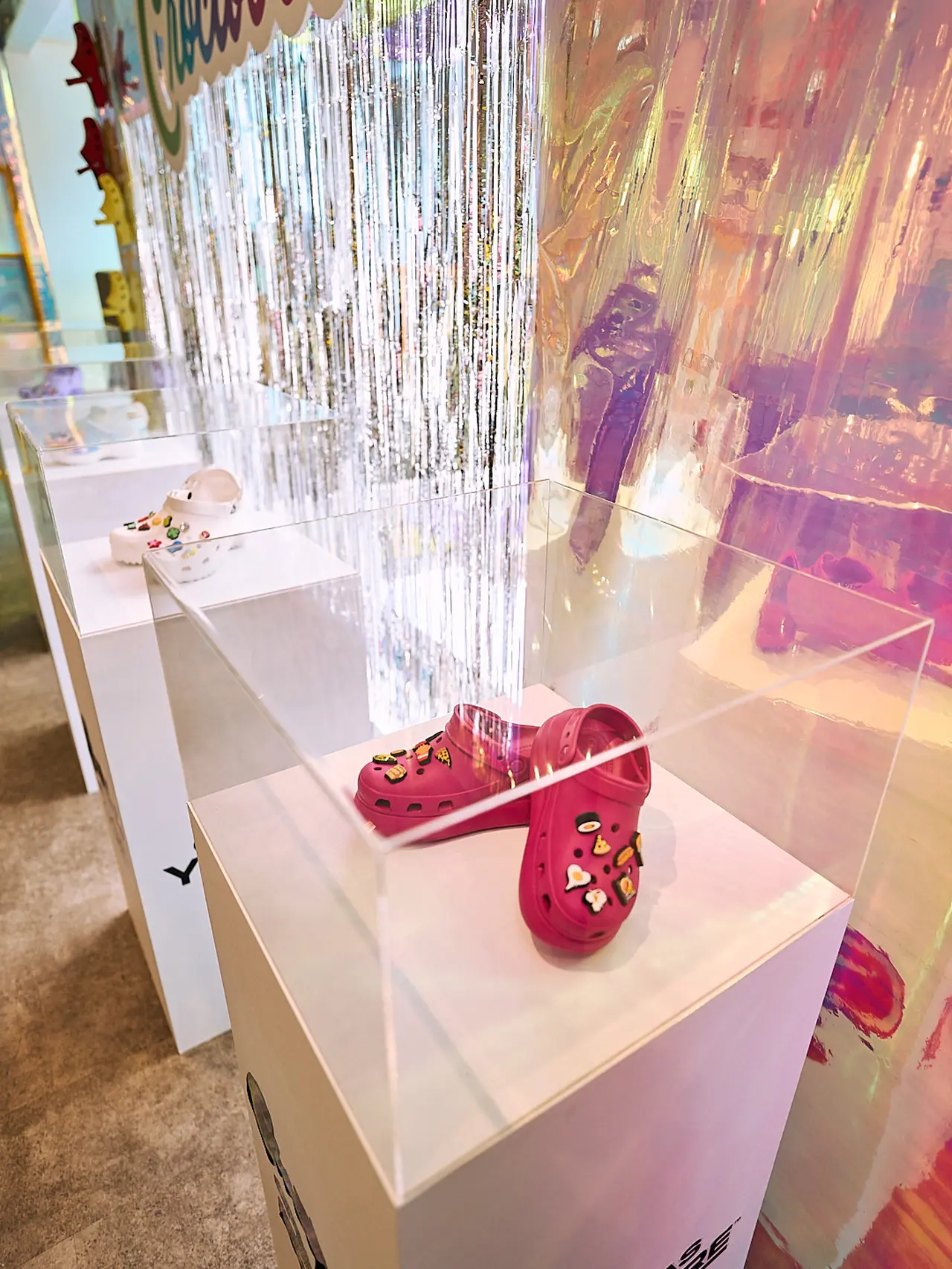 Crocs Take Over Twin House Blok M Jakarta Merayakan Croctober 2022