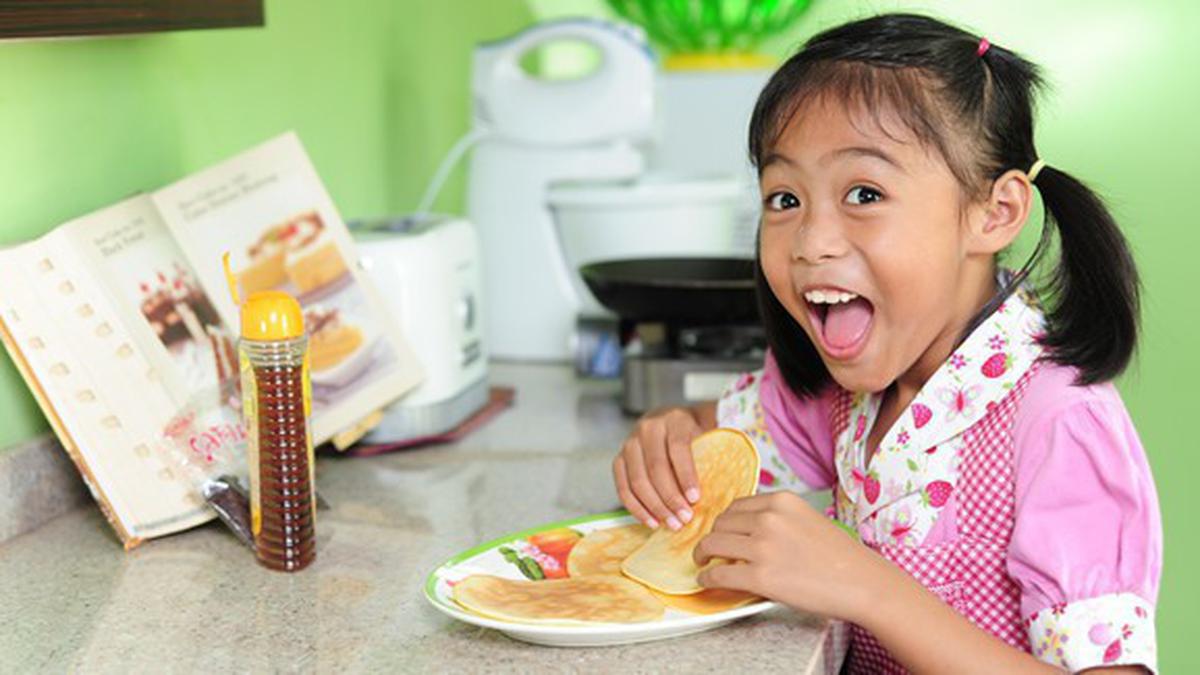 7 Jenis Makanan yang Baik untuk Perkembangan Otak Anak - Parenting ...