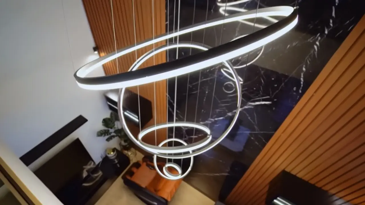 Potret Rumah Pertama Verrel Bramasta, Mewah dengan Lift Unik