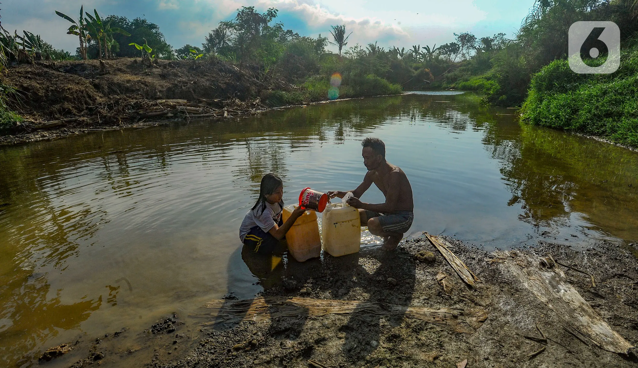 Ratusan Kepala Keluarga di Desa Sukagalih Jonggol Krisis Air Bersih - Foto Liputan6.com