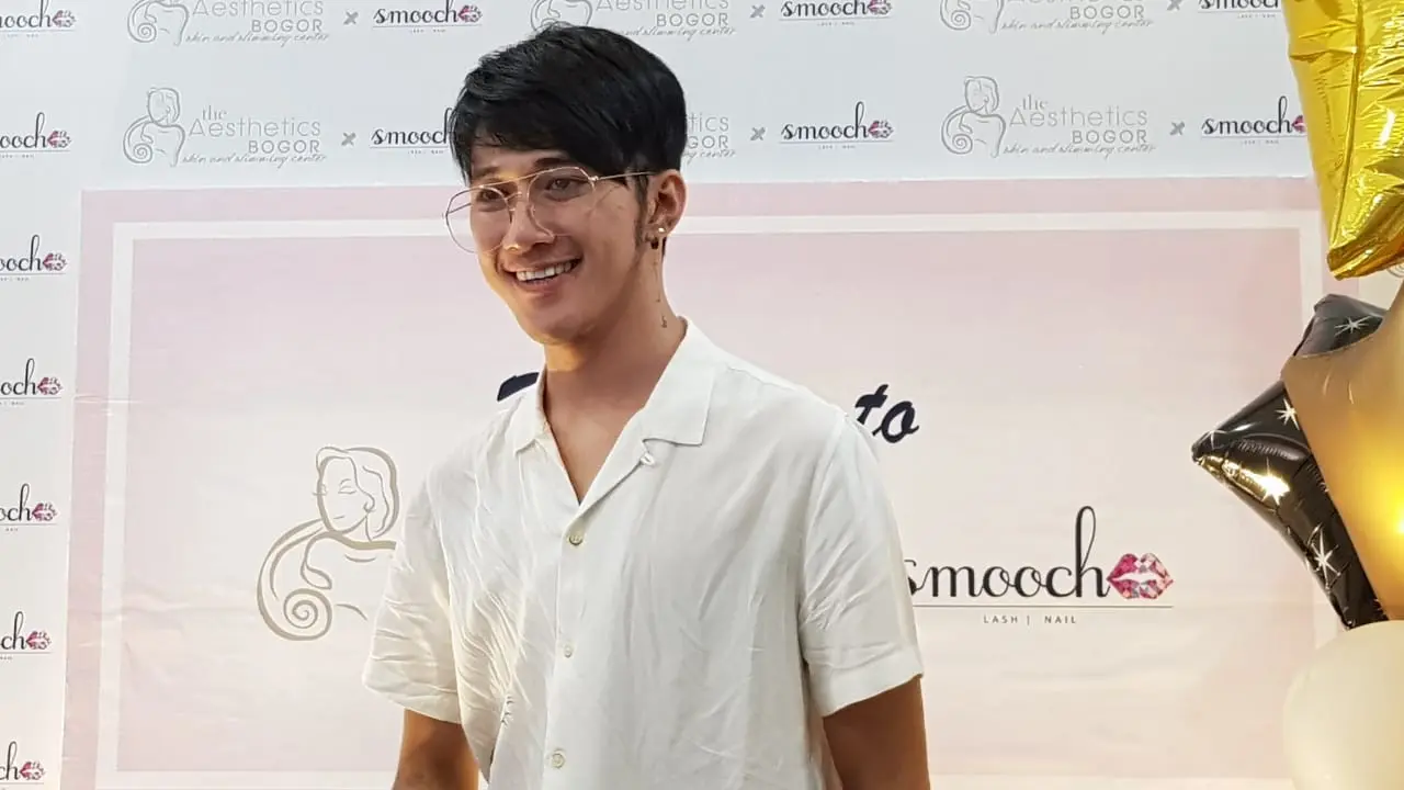 Ingin Terlihat Mirip Artis Korea, Dicky SMASH Rela Lakukan Ini ...