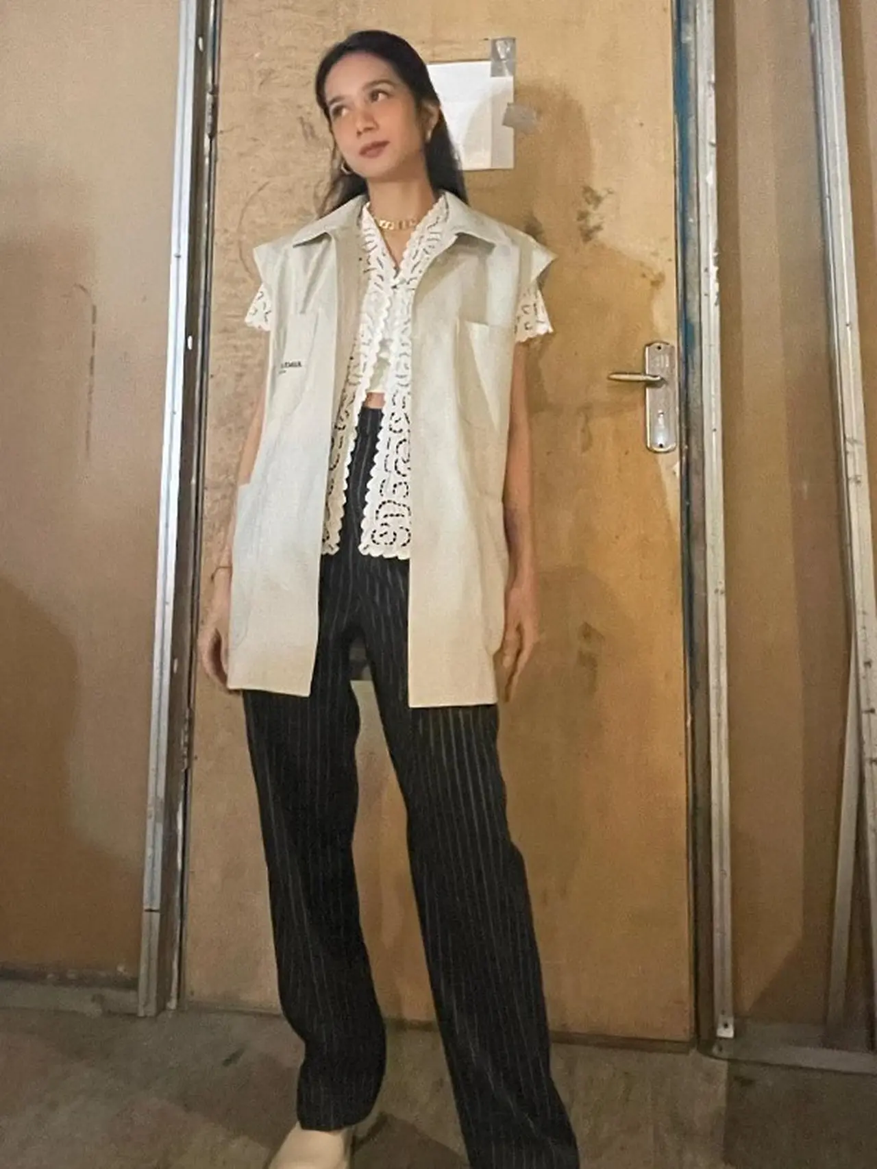 9 Potret Gista Putri yang Selalu Cantik dalam Beragam Outfit ...