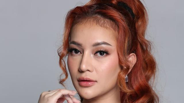Influencer Thara Jasmine Meniti Karier di Dunia Seni, Cuek Pada Komentar Negatif Itu Kunci Hidup ...